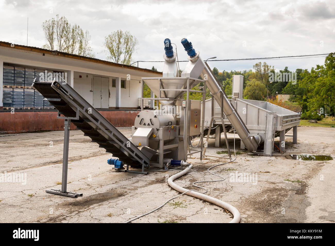 Brandy distillery hi-res stock photography and images - Alamy