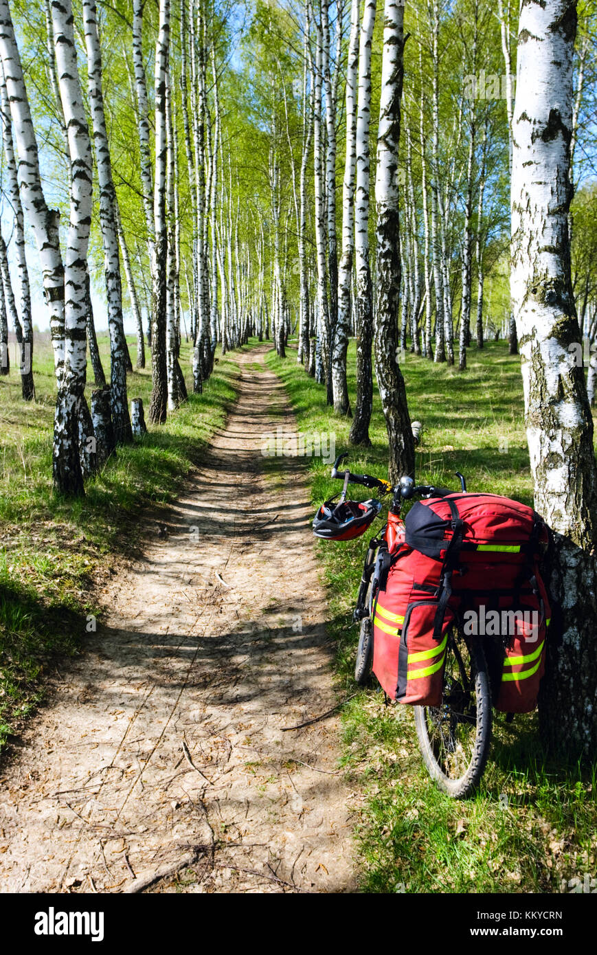 Loaded touring bike hi-res stock photography and images - Alamy