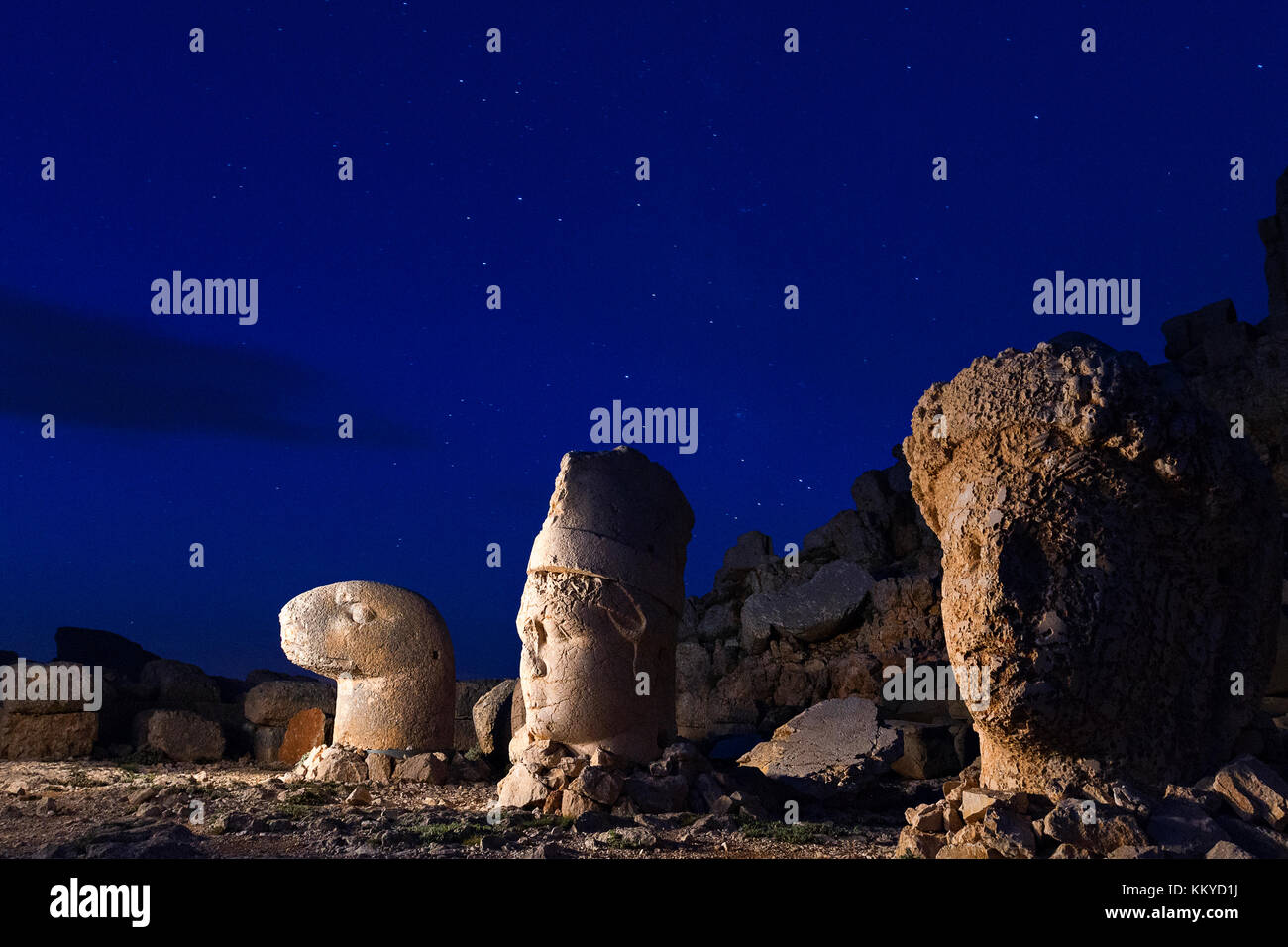Giant statue heads built in the 1st century BC on the Nemrut Mountain ...