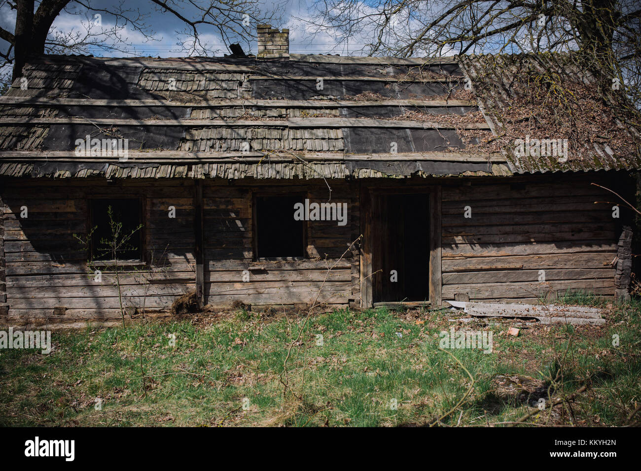 Old destroyed house in village. Countryside background. Landscape Stock ...