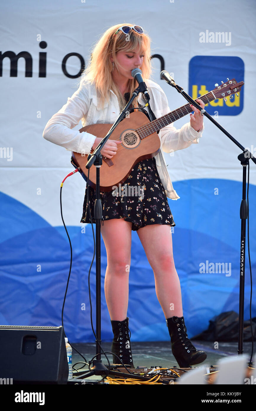 KEY BISCAYNE, FL - MARCH 24: Singer Hailey Knox performs at The Miami ...