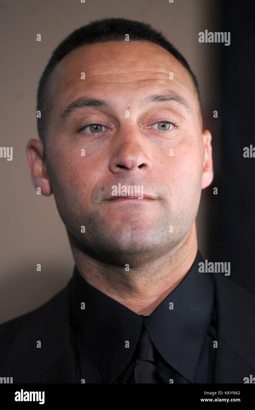 NEW YORK, NY - AUGUST 26: It appears the days of Derek Jeter-to-Minka ...