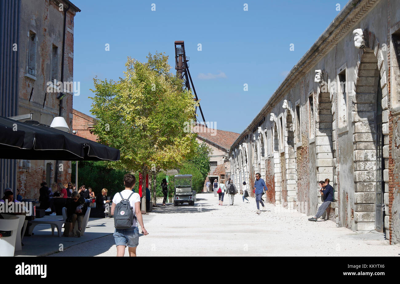 Venice arsenale crane armstrong hi-res stock photography and images - Alamy