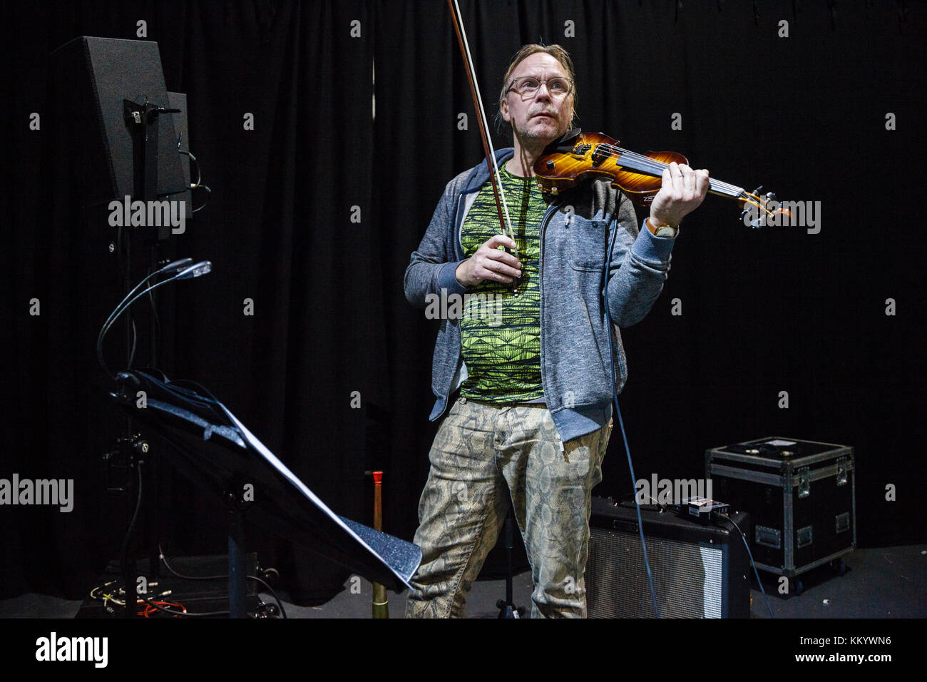 Pelle Bolander rehearsing with GGR Betong at the Huddersfield ...
