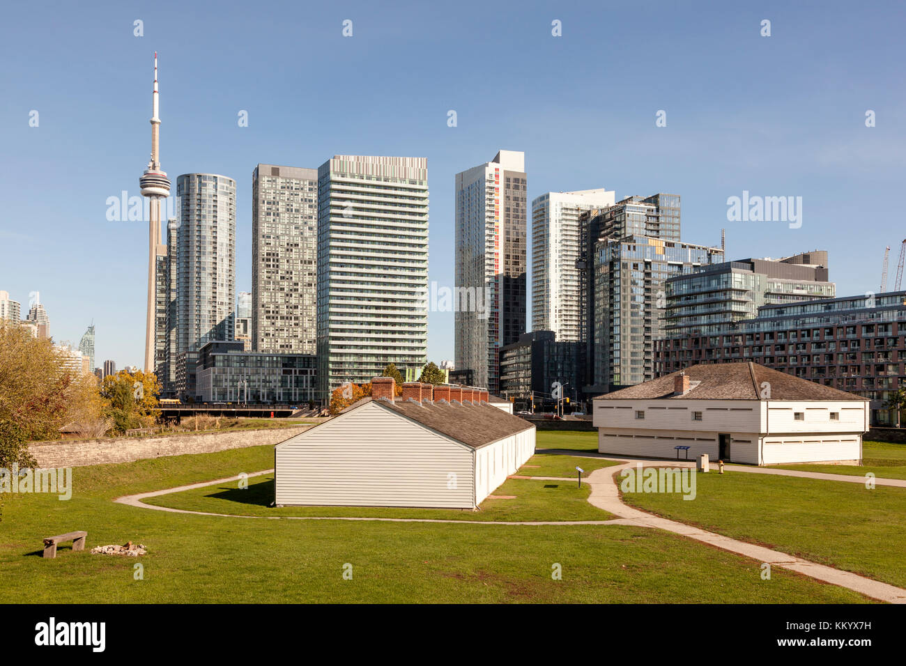 Fort york toronto hi-res stock photography and images - Alamy