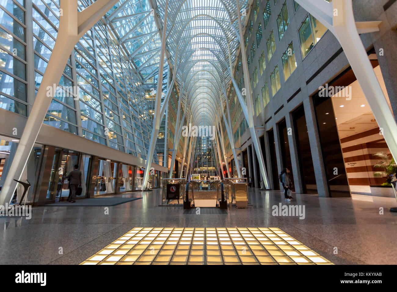 Brookfield place mall hi-res stock photography and images - Alamy