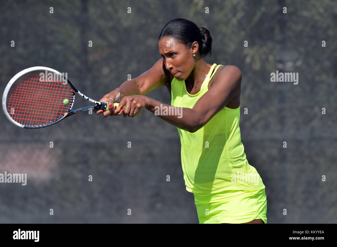 BOCA RATON, FL - NOVEMBER 18: Lisa Leslie playing Tennis at The Boca ...