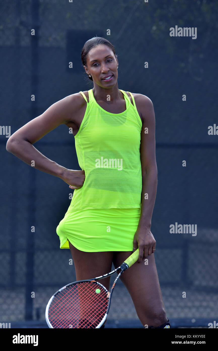 BOCA RATON, FL - NOVEMBER 18: Lisa Leslie playing Tennis at The Boca ...