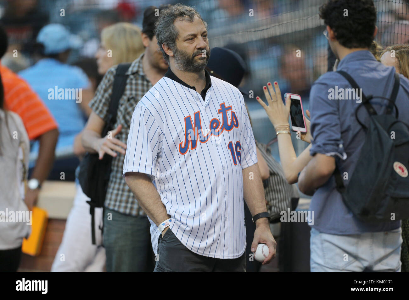 NEW YORK, NY - AUGUST 02: Judd Apatow was joined by his wife Leslie ...