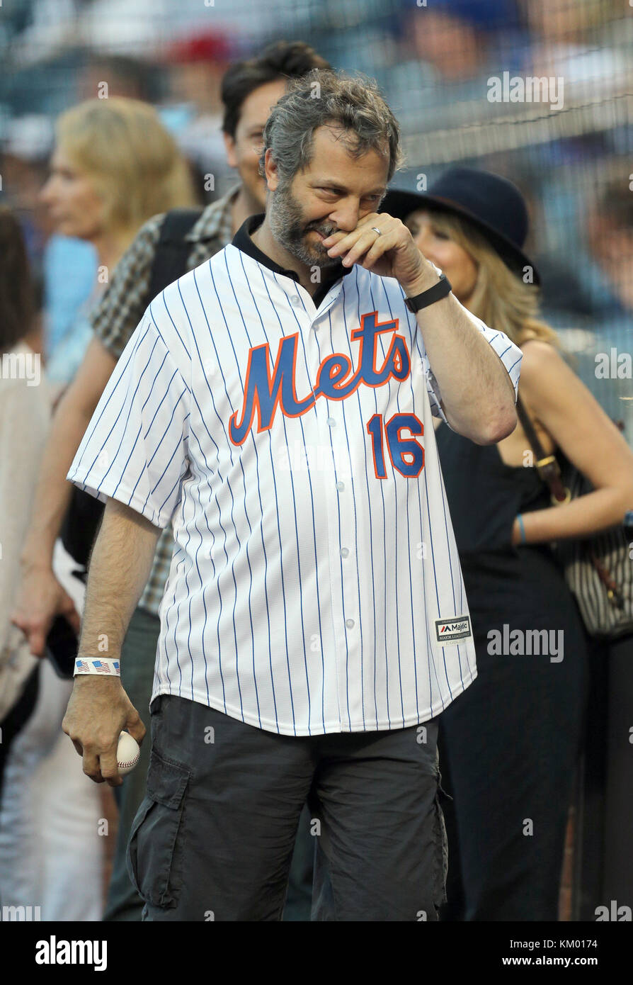 NEW YORK, NY - AUGUST 02: Judd Apatow was joined by his wife Leslie ...