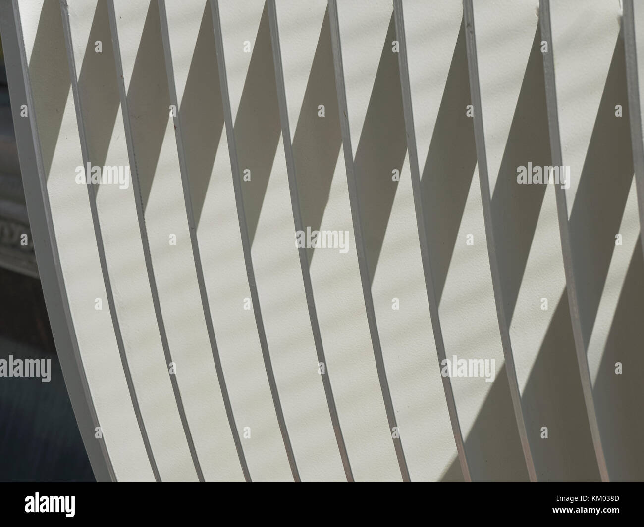 geometric light and shadow patterns in white and grey Stock Photo - Alamy