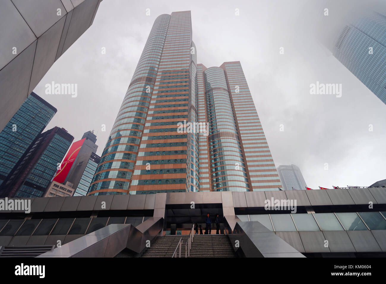 Hong kong stock exchange square hi-res stock photography and images - Alamy