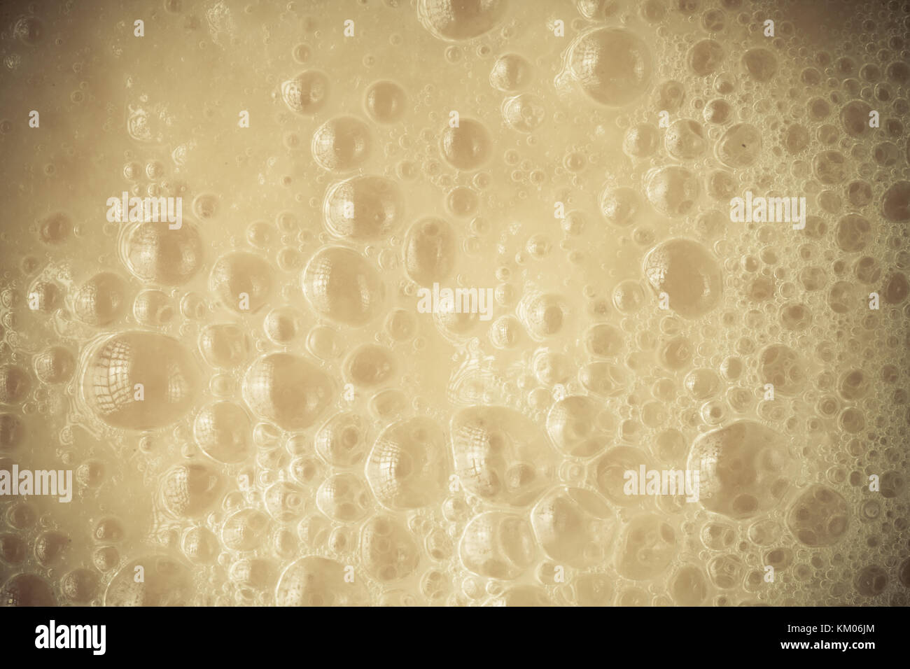 liquid drink with bubbles background texture closeup Stock Photo - Alamy