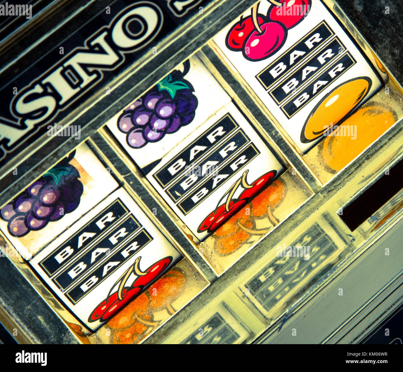 Fruit machine jackpot seven hi-res stock photography and images - Alamy