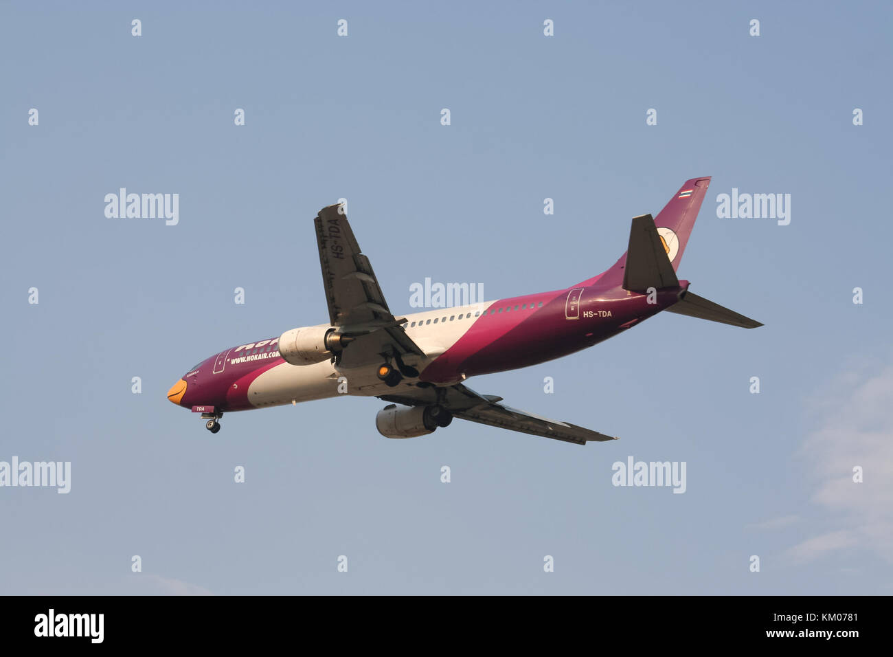 CHIANGMAI , THAILAND - CIRCA 2007: HS-TDA Boeing 737-400 of NokAir ...