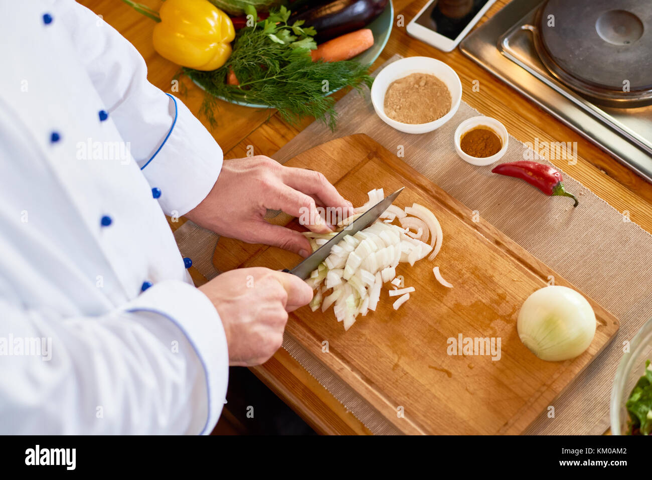 Male chef hands preparing hi-res stock photography and images - Alamy