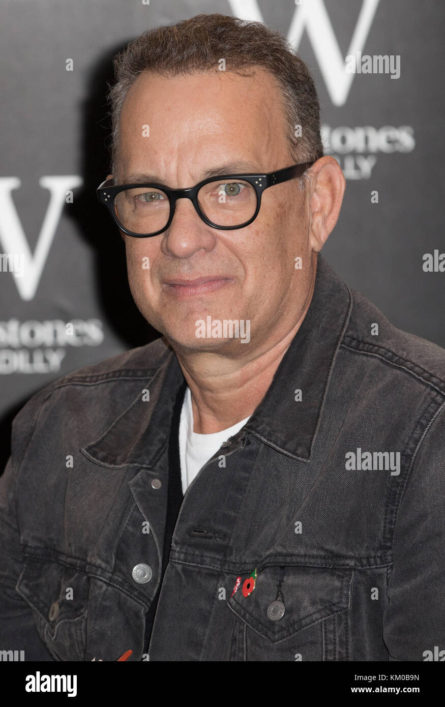 Tom Hanks signs copies of his short stories collection 'Uncommon Type ...