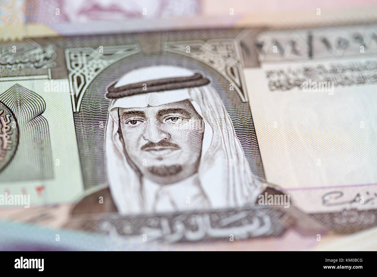 Variety of Middle East banknotes Stock Photo - Alamy