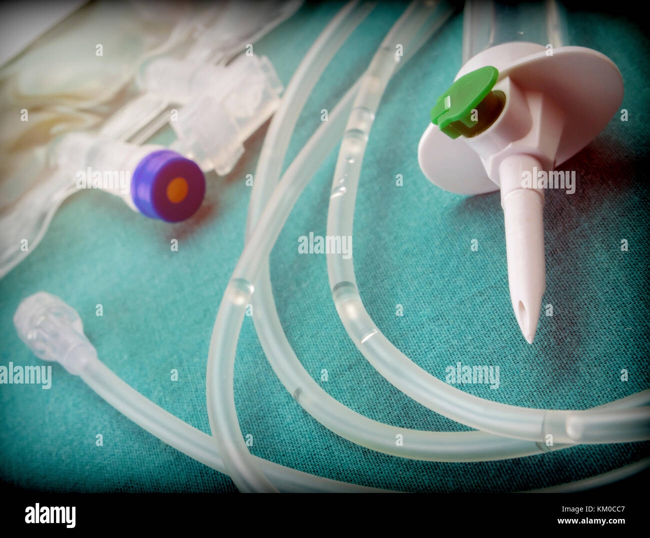 Injection drug in vein hi-res stock photography and images - Alamy