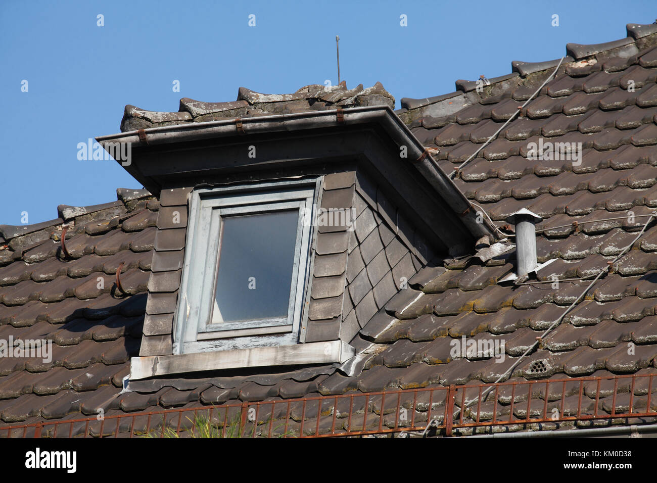 Old Wooden roof window, dark roof Stock Photo - Alamy
