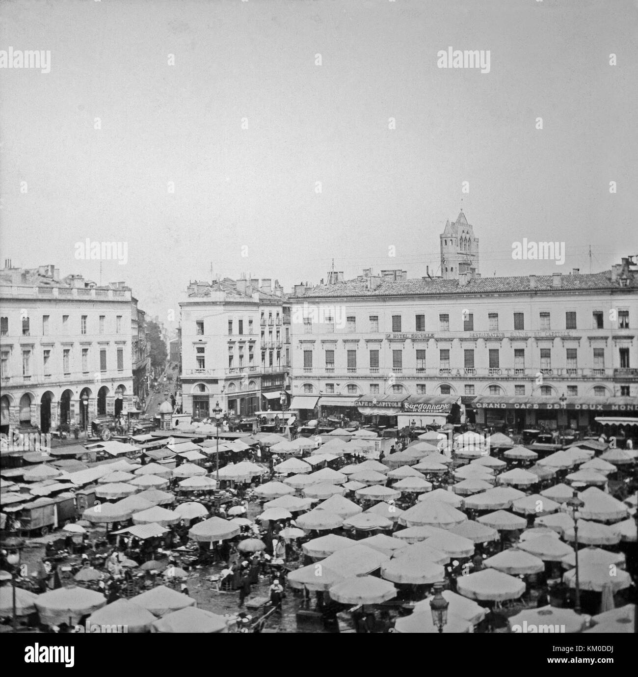 Image showing Capitole Square in the French city of Toulouse around the ...