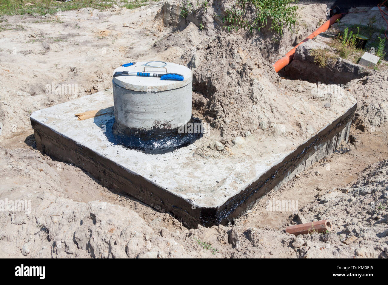 New concrete septic tank - construction site Stock Photo - Alamy