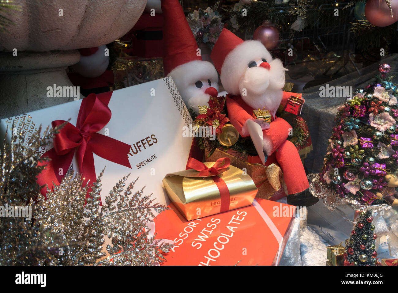Teuscher Chocolates in Store Window at Rockefeller Center Promenade ...