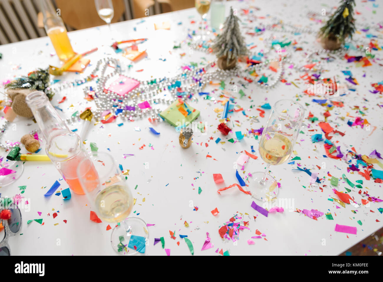 Meeting room table after office party Stock Photo - Alamy