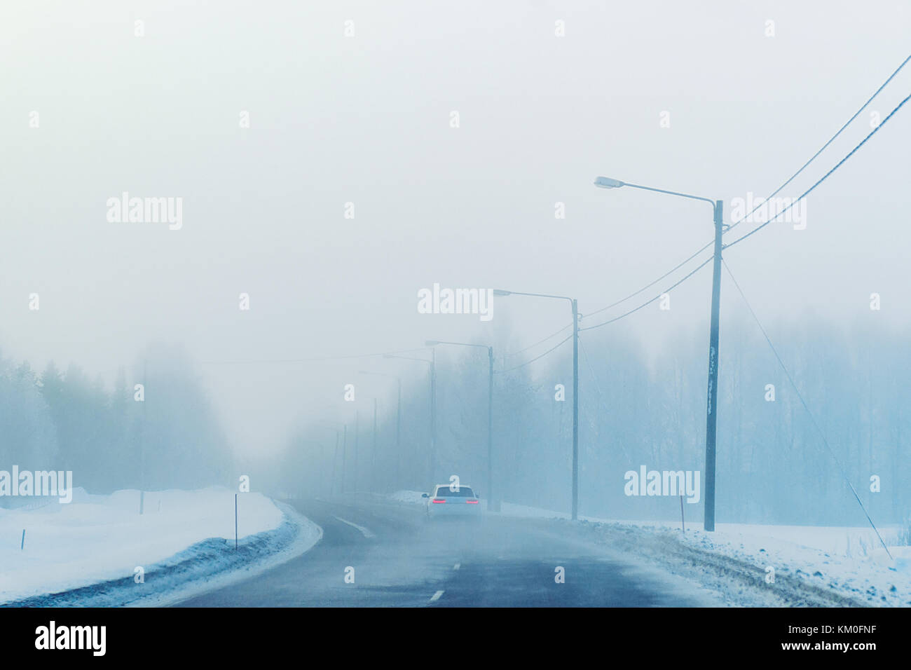 Car driveway fog hi-res stock photography and images - Alamy