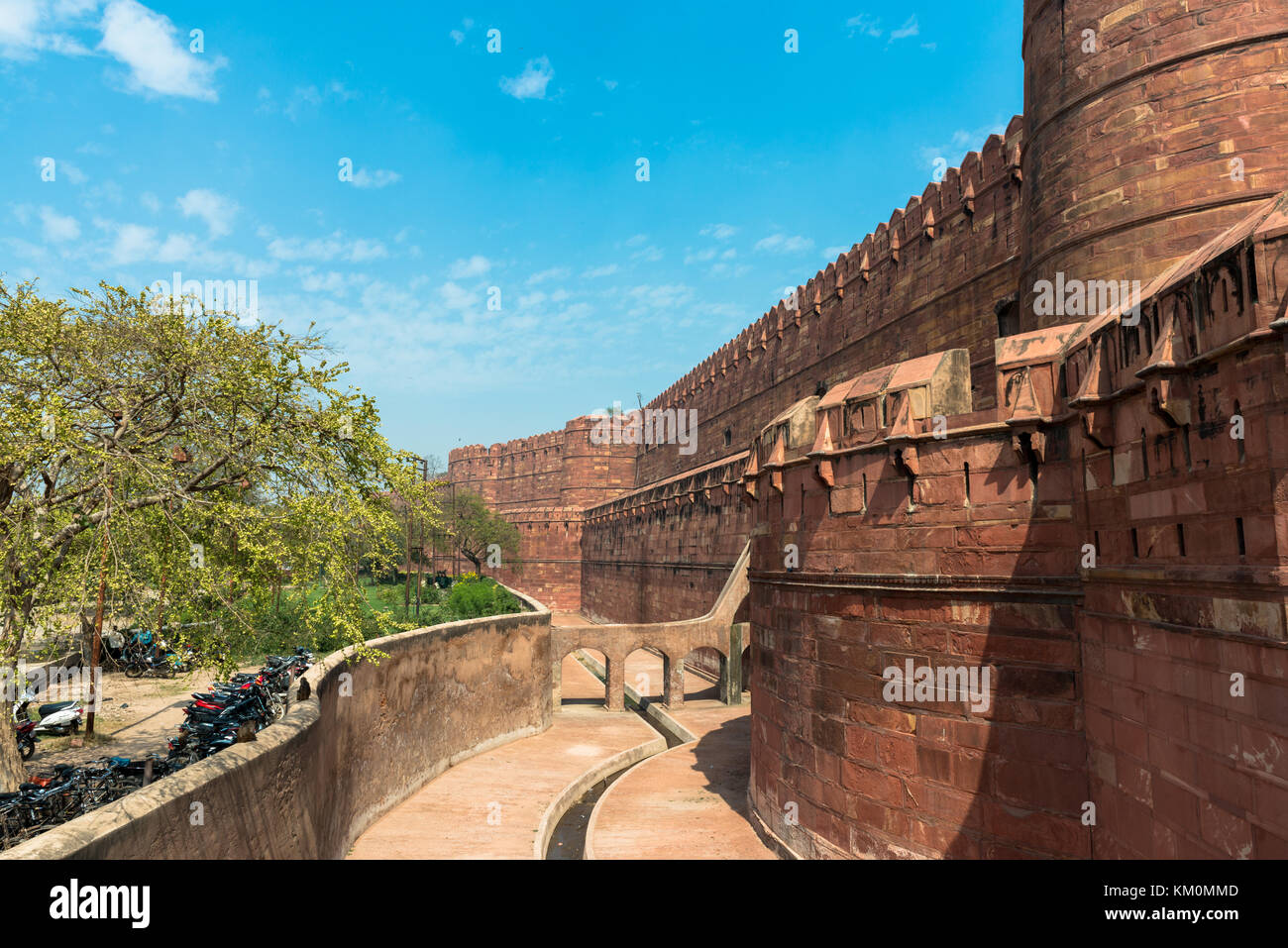 AGRA, INDIA - MARCH 17, 2016: Horizontal picture of the wall of Agra ...