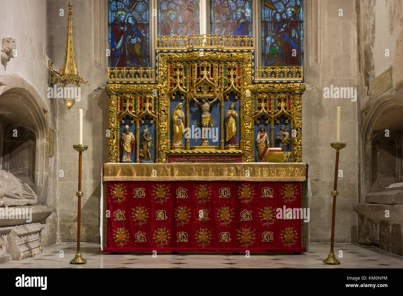 Altar in St John the Baptist church, Cirencester, Gloucestershire ...
