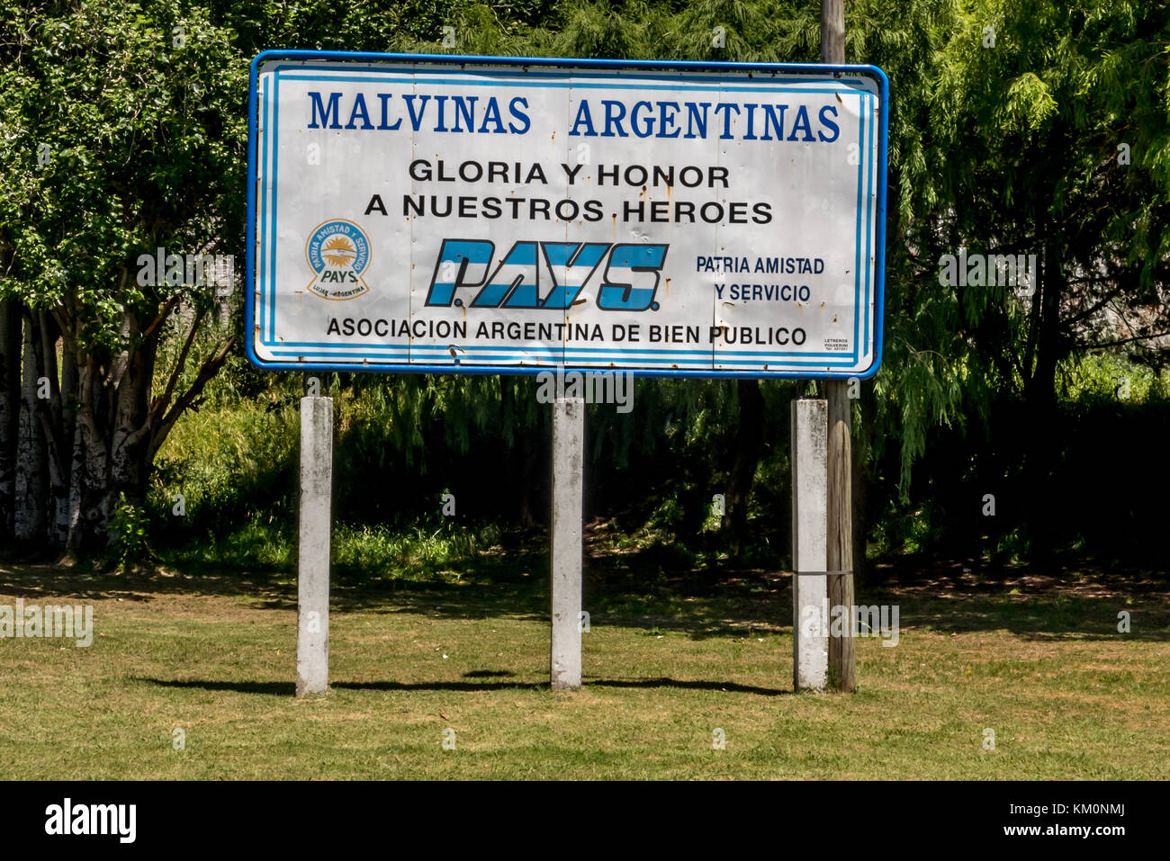 Memorial to soldiers killed in the Falklands war / Malvinas war in ...