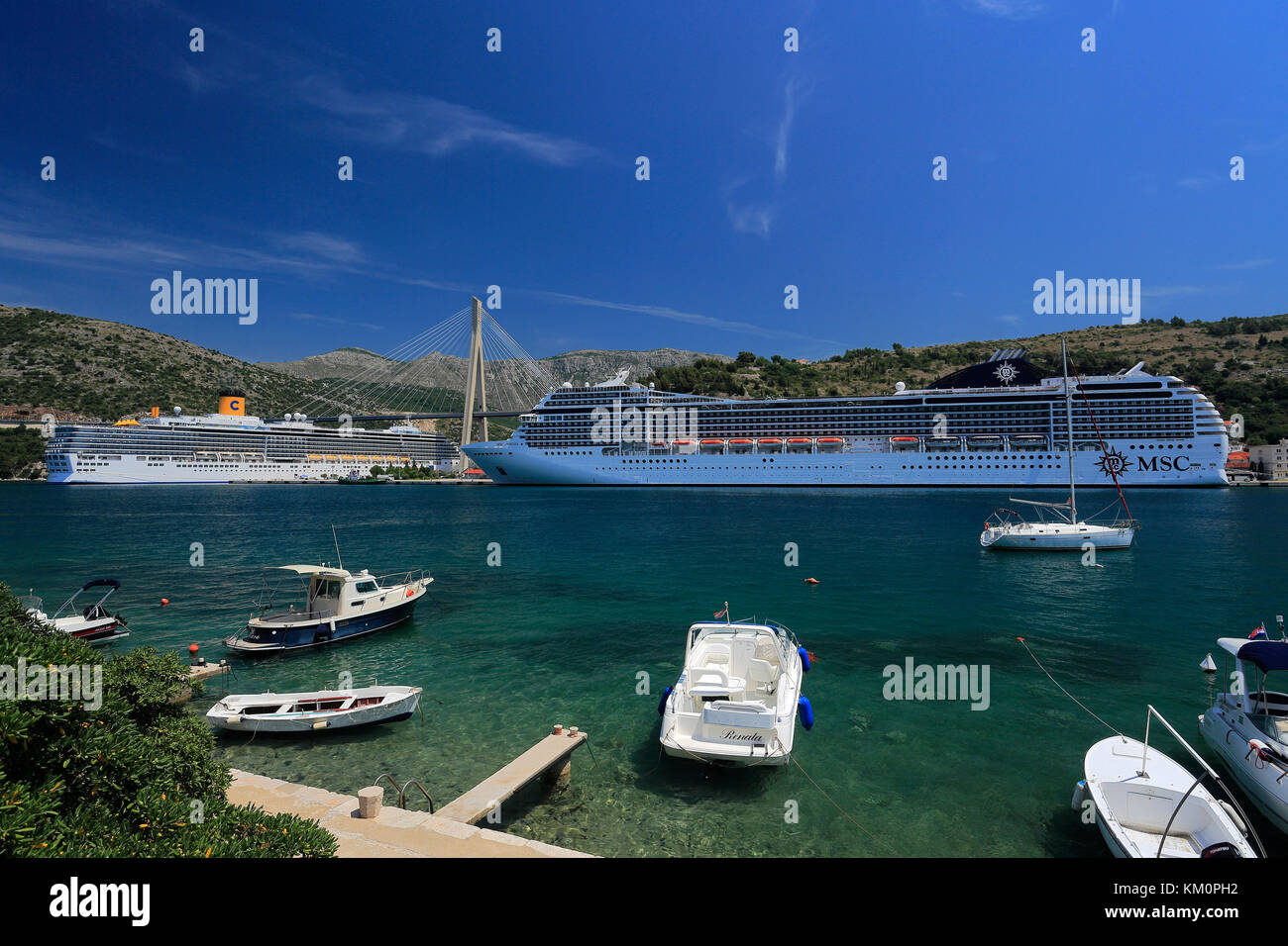 The MSC Poesia in the Port of Gruz, Dubrovnik, Dalmatian coast ...