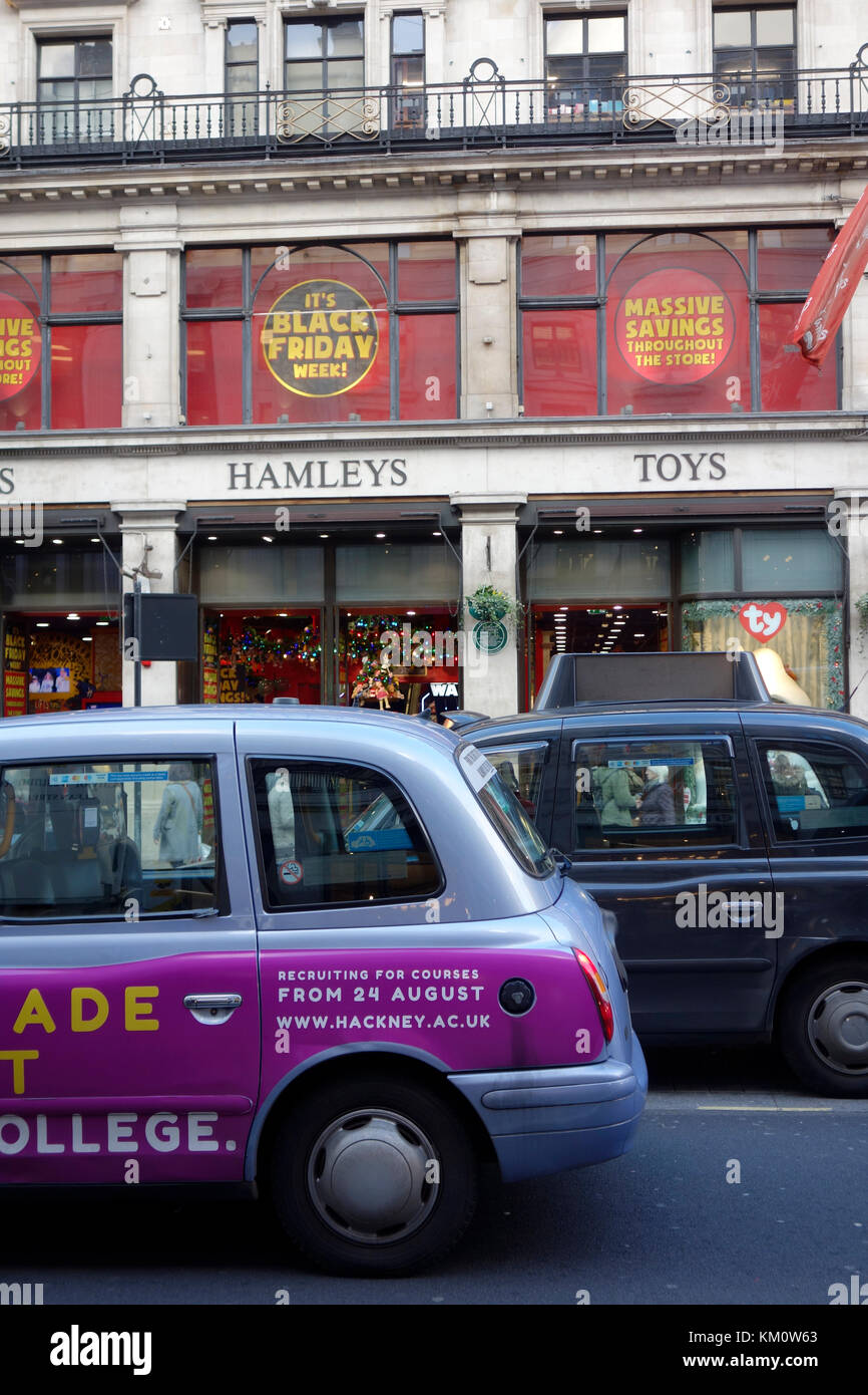 Hamleys London High Resolution Stock Photography and Images - Alamy