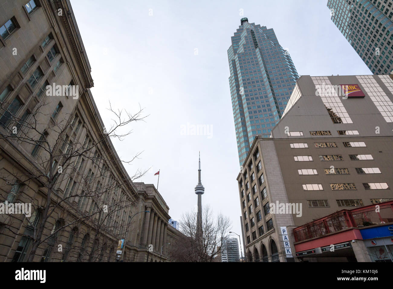 TORONTO, CANADA - DECEMBER 31,2016: View of the Canadian National Tower ...