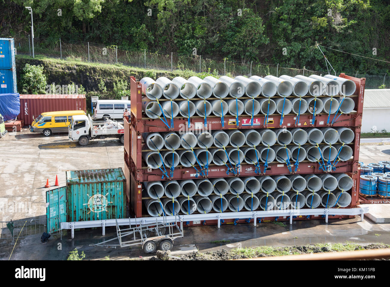Precast concrete pipes hi-res stock photography and images - Alamy