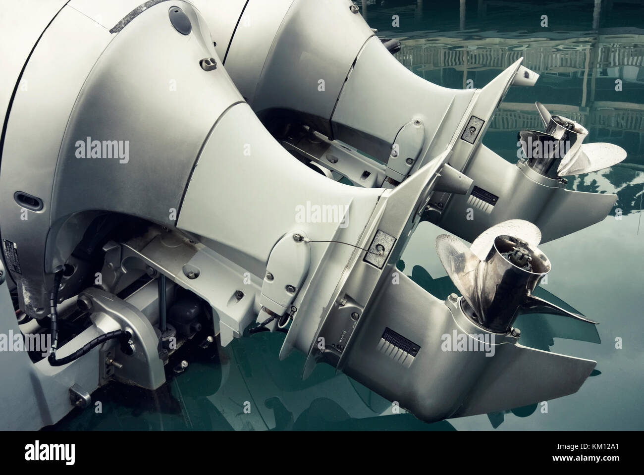 Close up of outboat engine propeller Stock Photo - Alamy