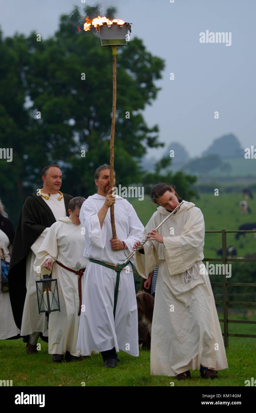 Druids ceremony hi-res stock photography and images - Alamy