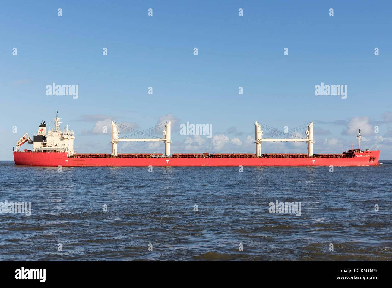 Bulk carier hi-res stock photography and images - Alamy