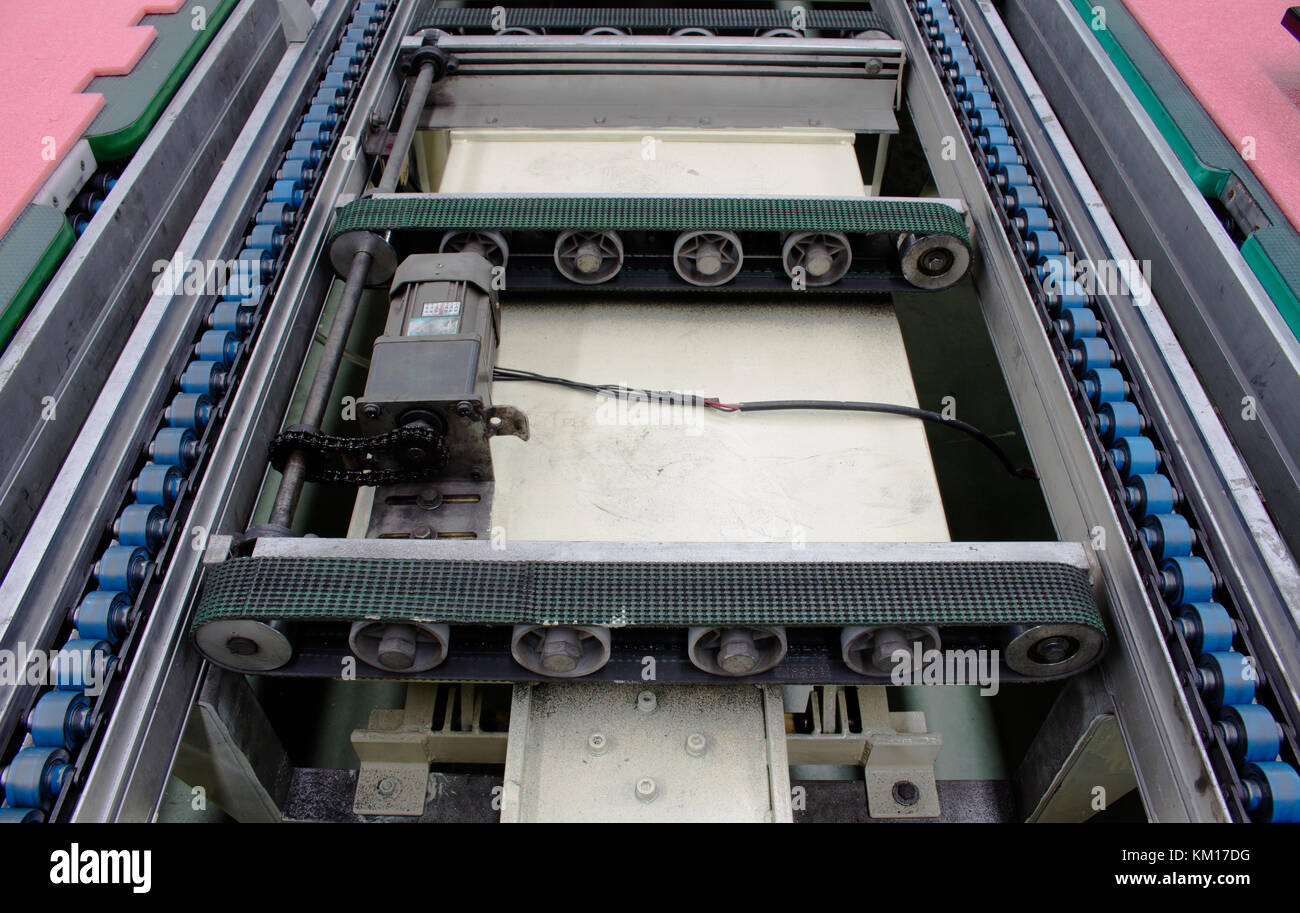 Conveyor belt airport illustration hi-res stock photography and images ...