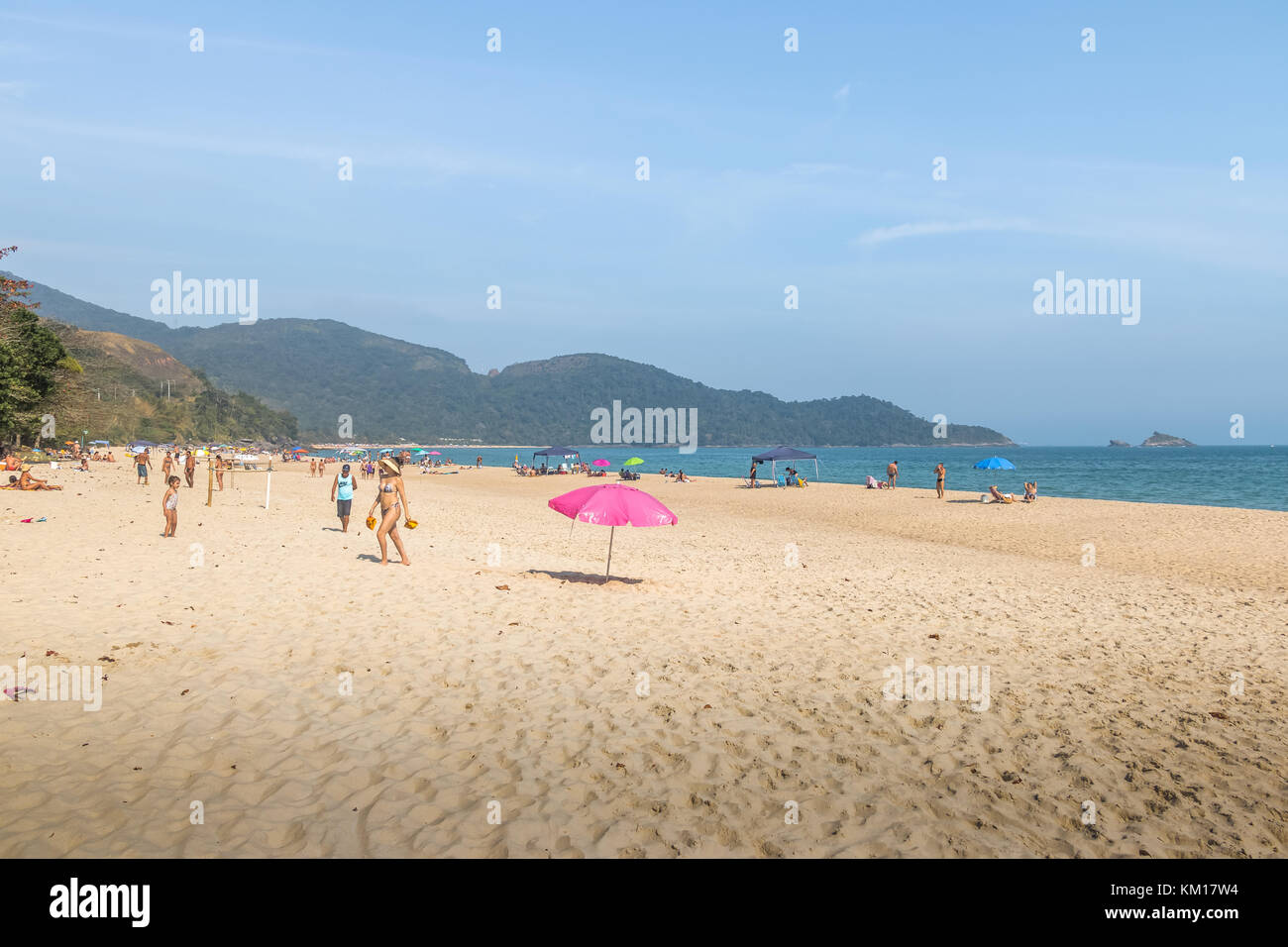 People at Praia de Santiago Beach - Sao Sebastiao, Sao Paulo, Brazil ...