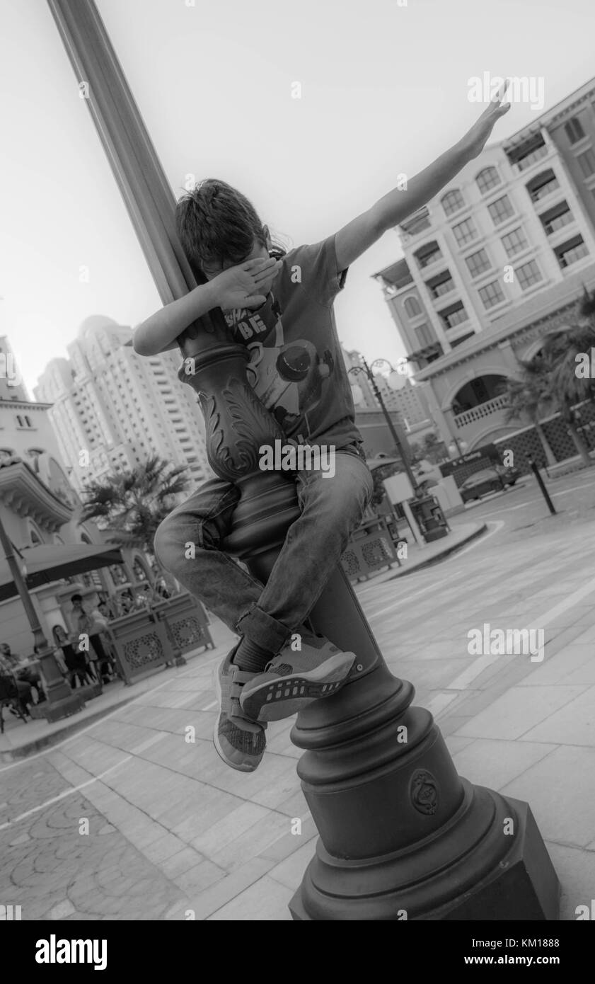 Dab dance kid hi-res stock photography and images - Alamy