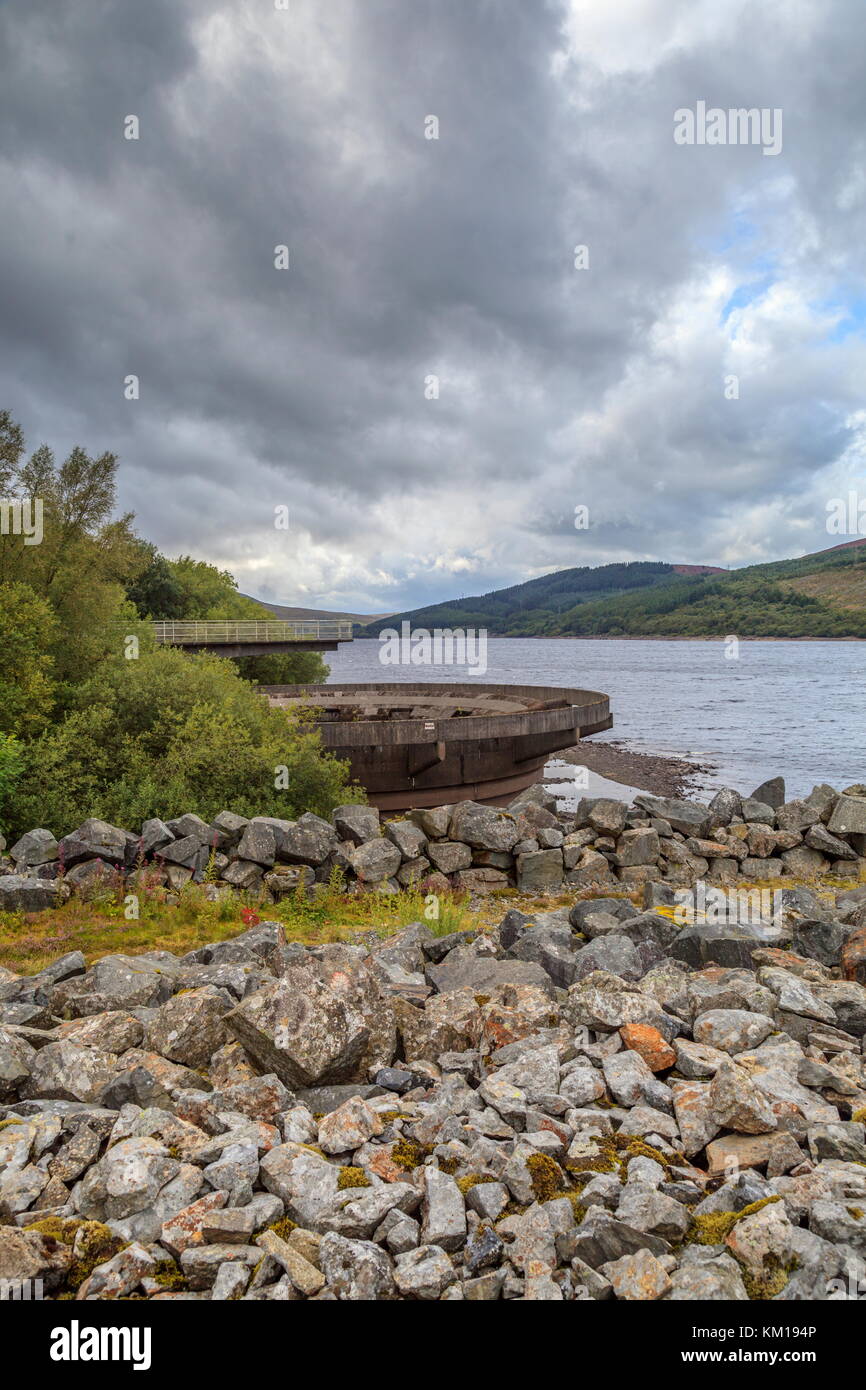 The Concrete spillway of Llyn Celyn reservoir Stock Photo - Alamy