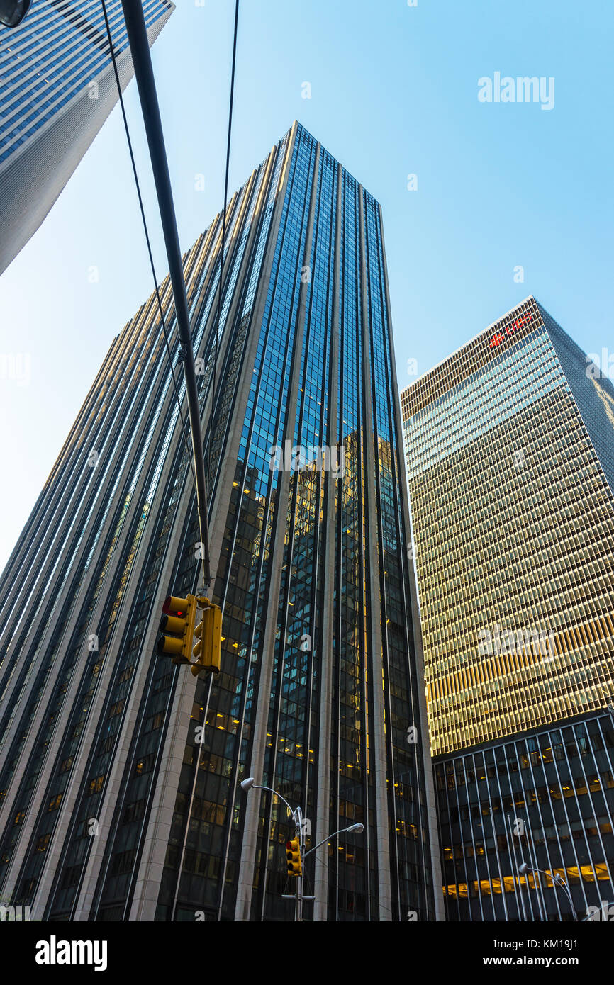 Time Life Building Sixth Avenue High Resolution Stock Photography and ...
