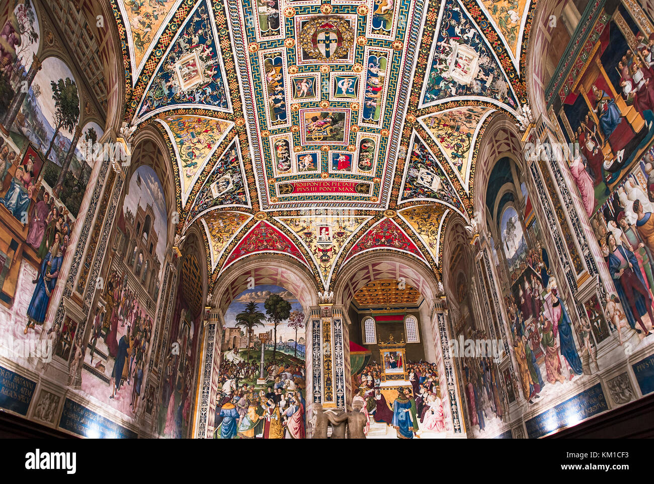 SIENA, ITALY, JUNE 11, 2016 : architectural detais of the Piccolomini ...