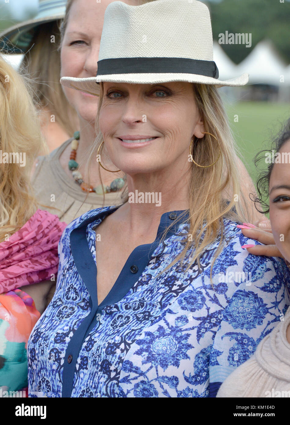 Bo derek beach hi-res stock photography and images - Alamy