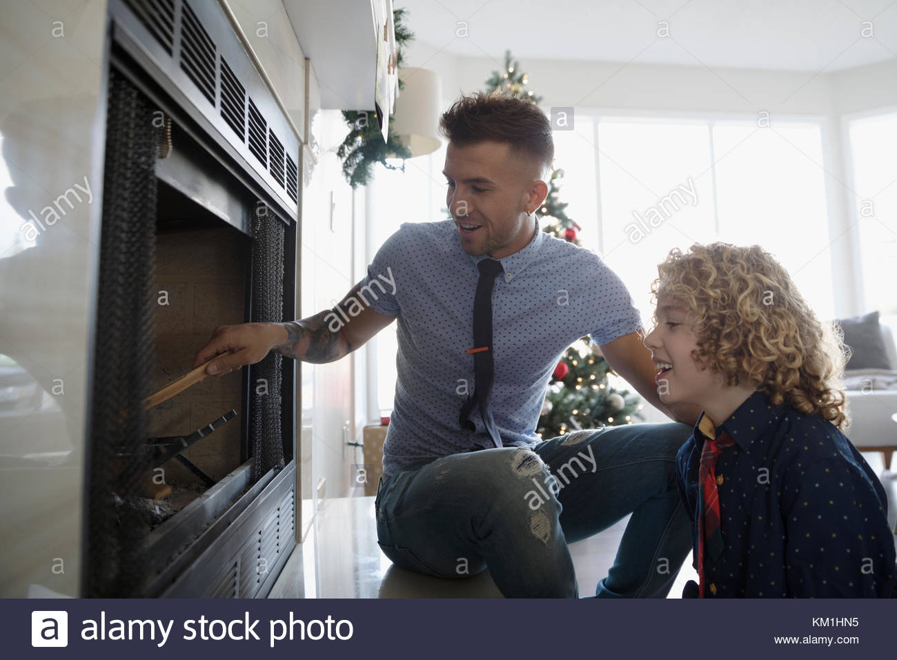 Uncle nephew talking hi-res stock photography and images - Alamy