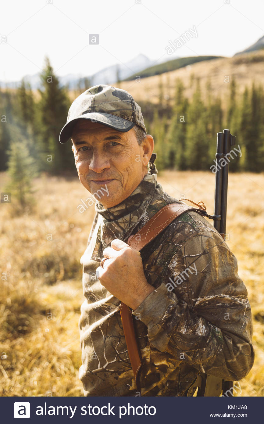 Portrait hunter man shotgun hi-res stock photography and images - Alamy