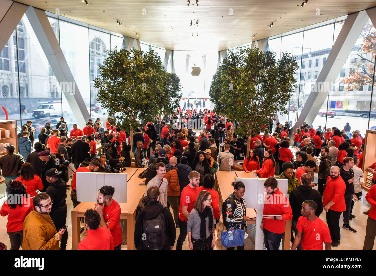 New York City, United States. 01st Dec, 2017. Apple Computer opened its ...