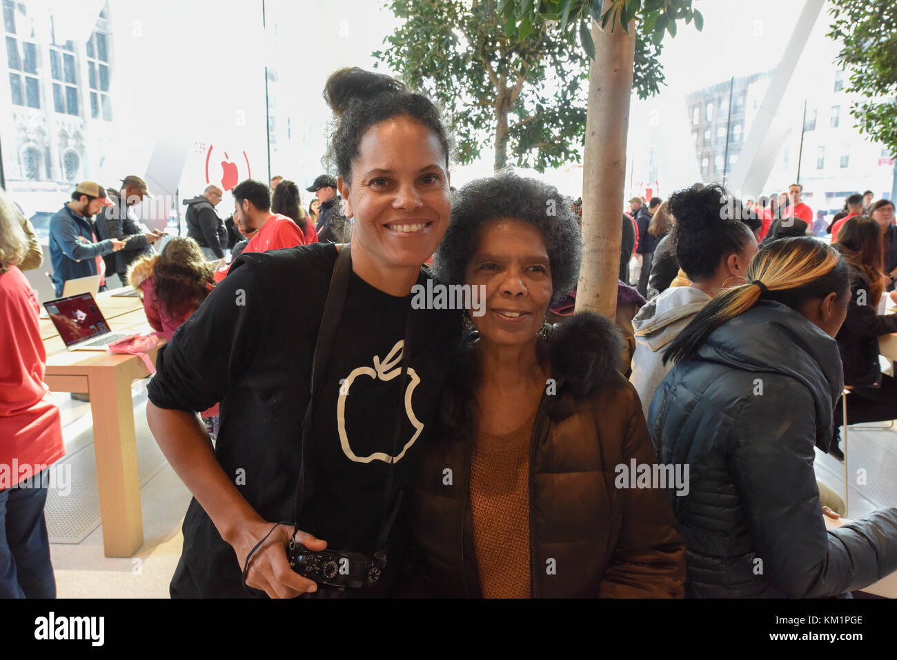New York City, United States. 01st Dec, 2017. Apple Computer opened its ...